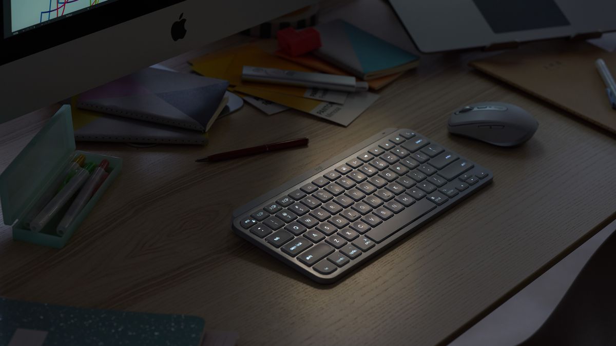 Logitech lança MX Keys Mini com design ergonômico e até 5 meses de ...