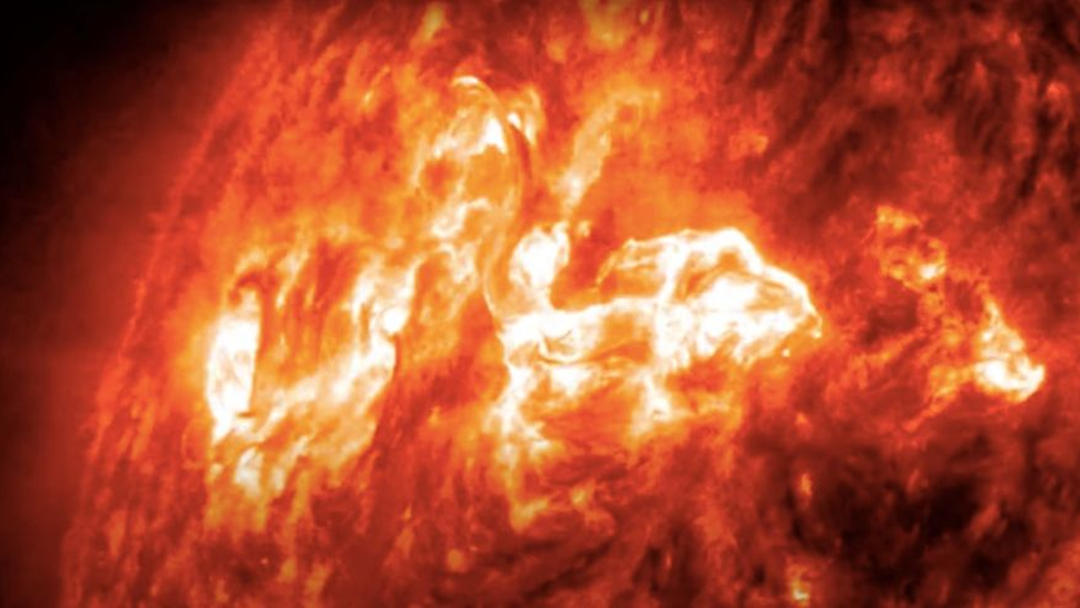 Explosão solar gigante impressiona cientistas - Canaltech