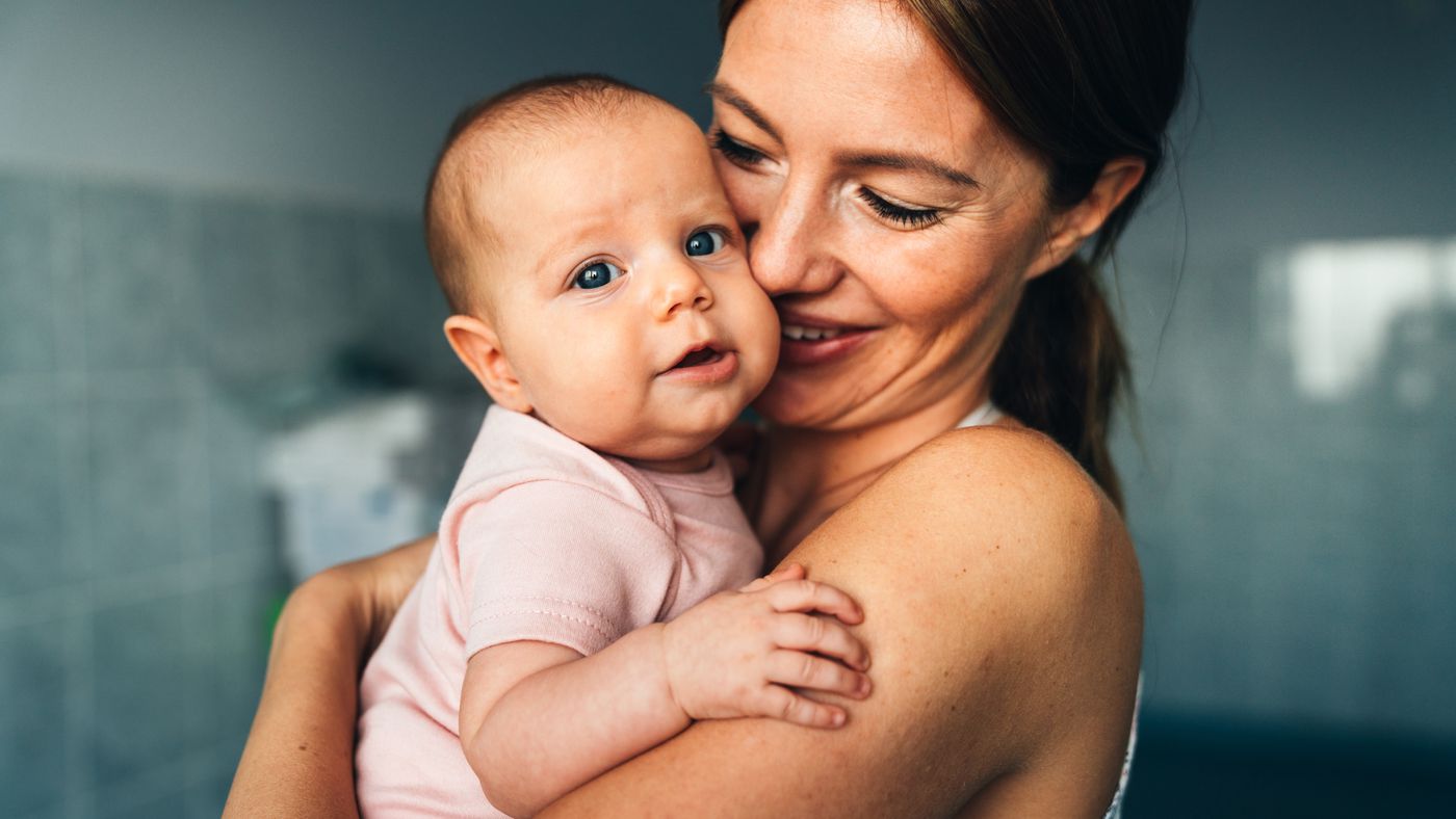 O que são puérperas e por que elas precisam se vacinar? - Canaltech