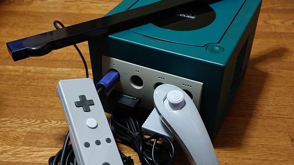 Protótipo do WiiMote surge com fios que permitiam conexão com GameCube ...