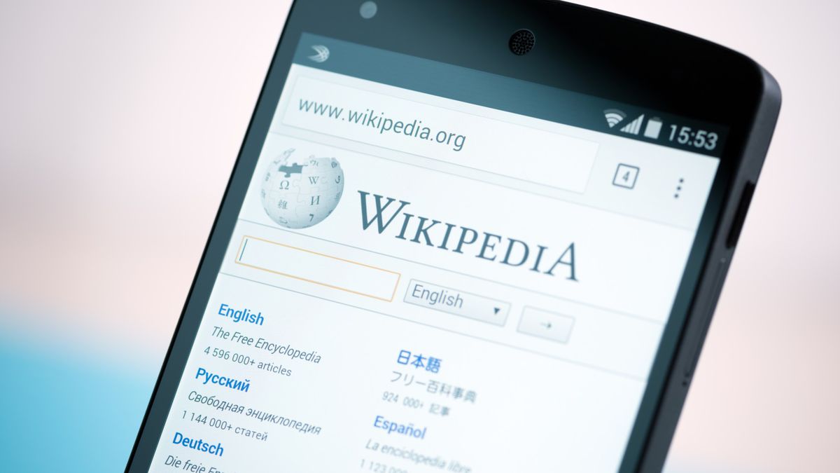 Wikipedia acusa Apple de "explorar" seu conteúdo sem doar um único ...