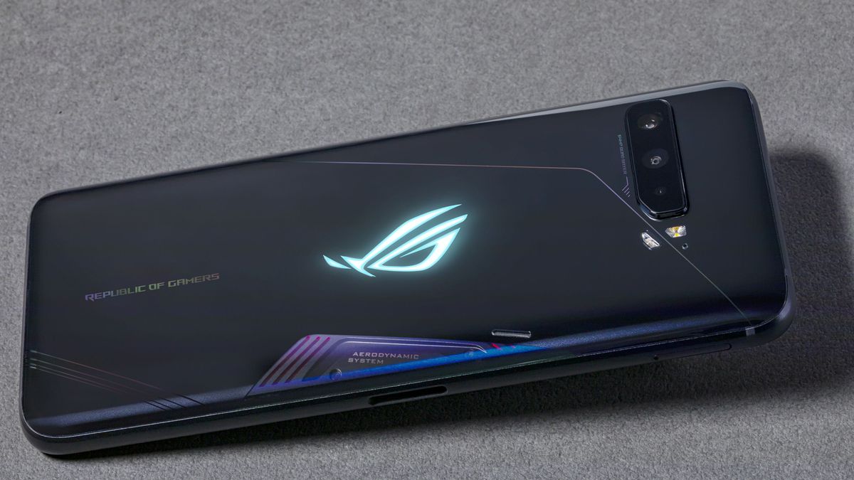 Suposto ROG Phone 5 é flagrado com desempenho pouco superior ao ...