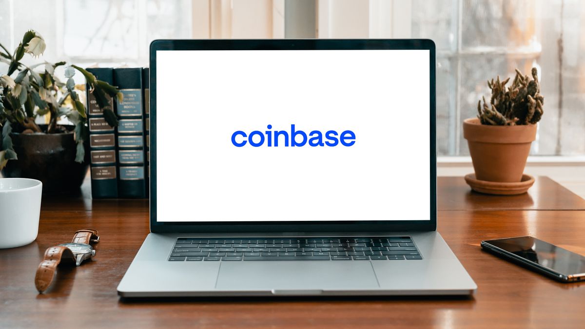 Coinbase e BlackRock se unem para levar Bitcoin para grandes ...