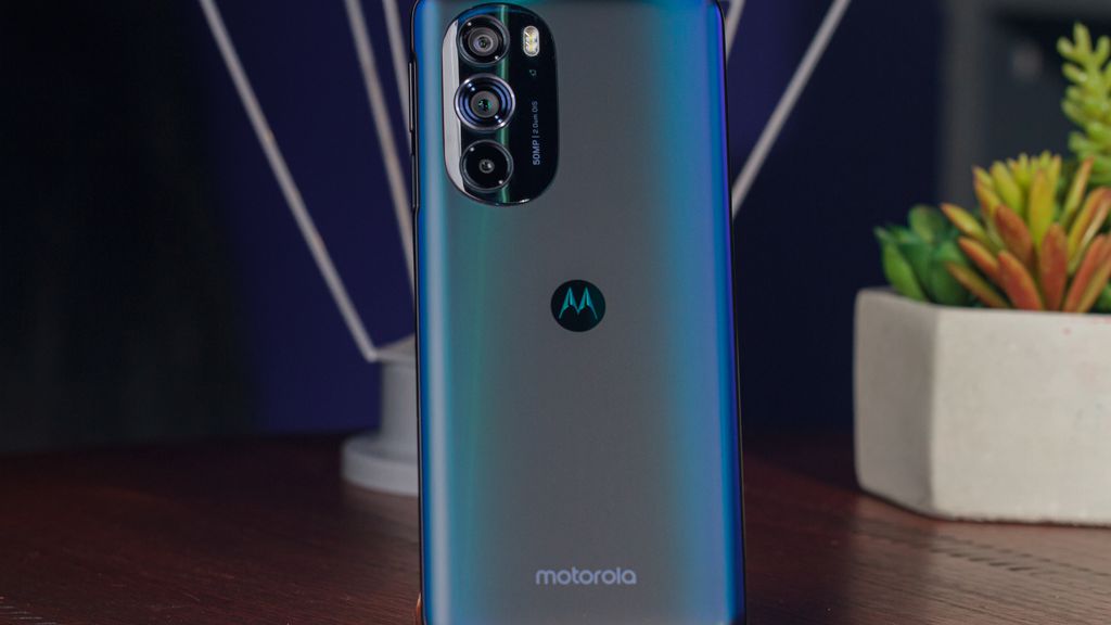 Edge 30 Ultra tem suposto preço vazado e deve custar o mesmo que S22 ...