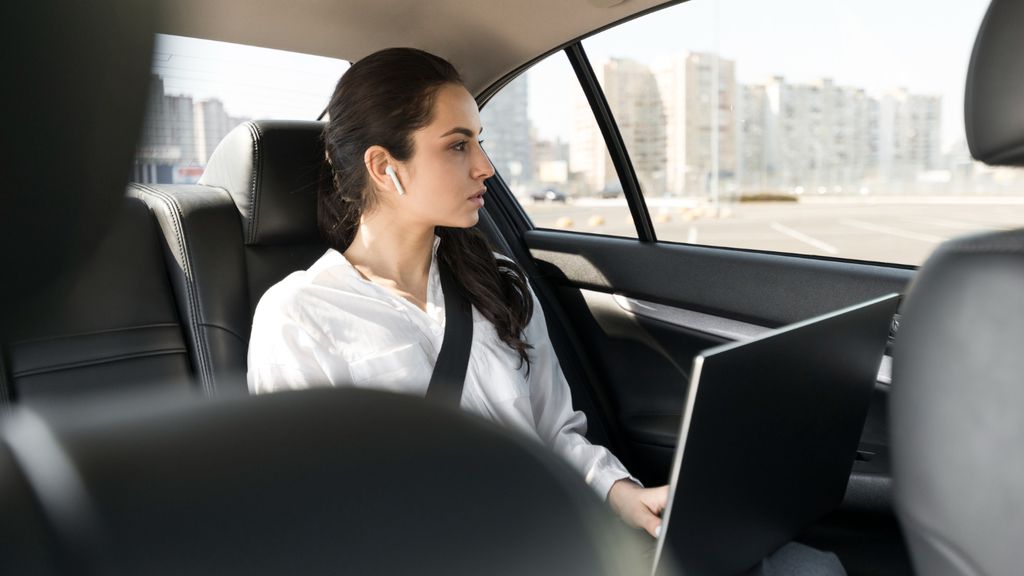 Enjoo em viagens: saiba o que é cinetose e como aliviar os sintomas ...