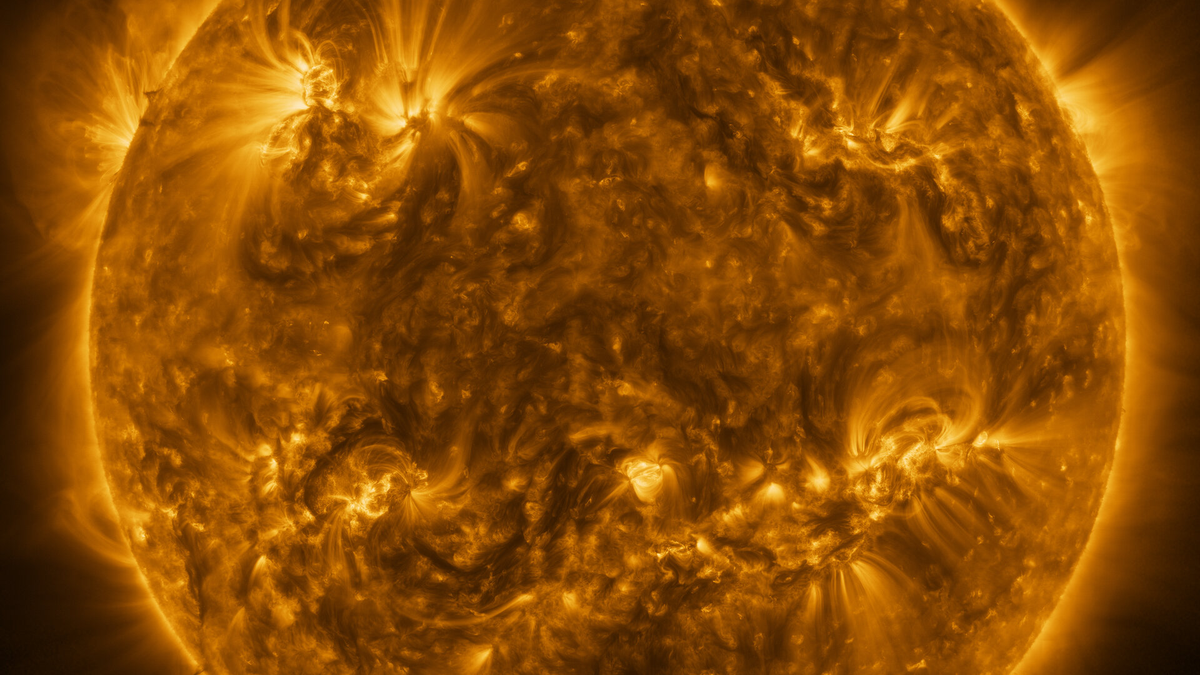 Detalhes incríveis do Sol aparecem em novas imagens de altíssima ...