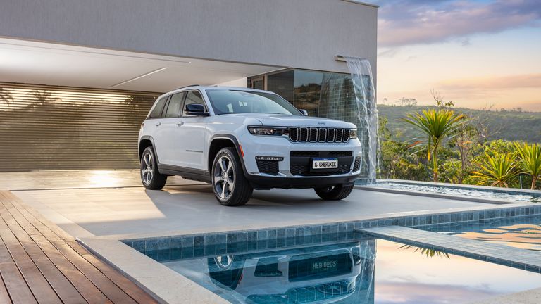 Jeep Grand Cherokee 4xe | Tudo sobre o SUV híbrido que chegou ao Brasil ...