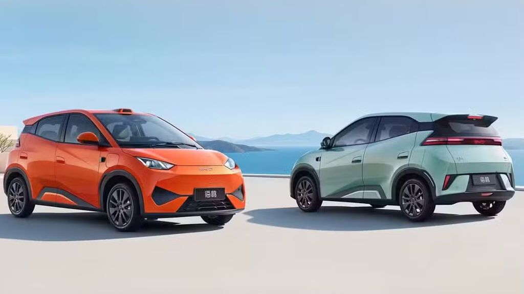 BYD faz queima e vende Dolphin Mini a preço de Tera manual - Canaltech
