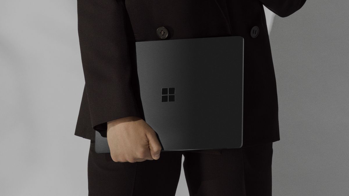 Microsoft deve lançar notebook Surface de baixo custo, com foco em ...