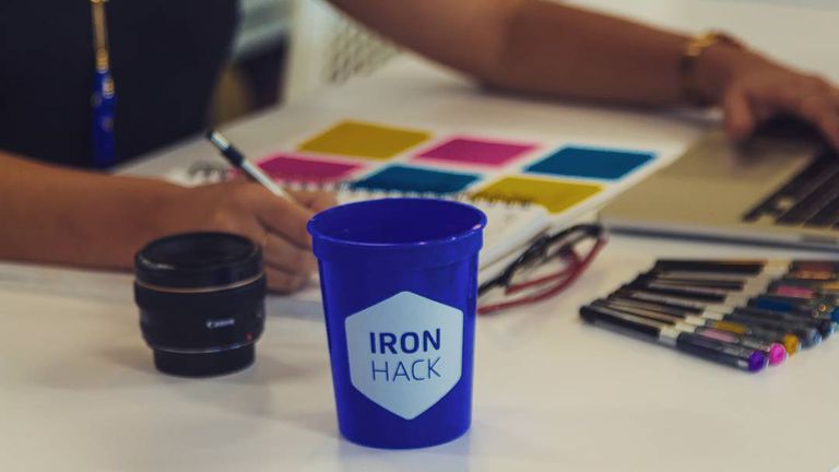 Parceria entre Ironhack e Provi promove financiamento de cursos com ...