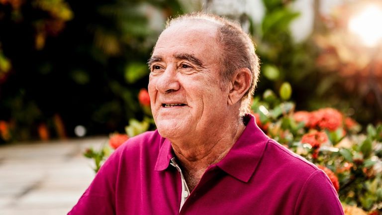 Renato Aragão comemora 90 anos e prepara filme internacional do Didi ...