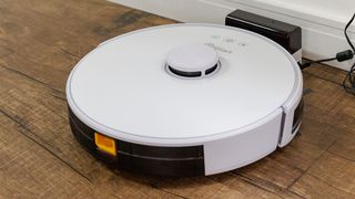Review KaBuM Smart 700 | Robô-aspirador com mapeamento 360º - Canaltech