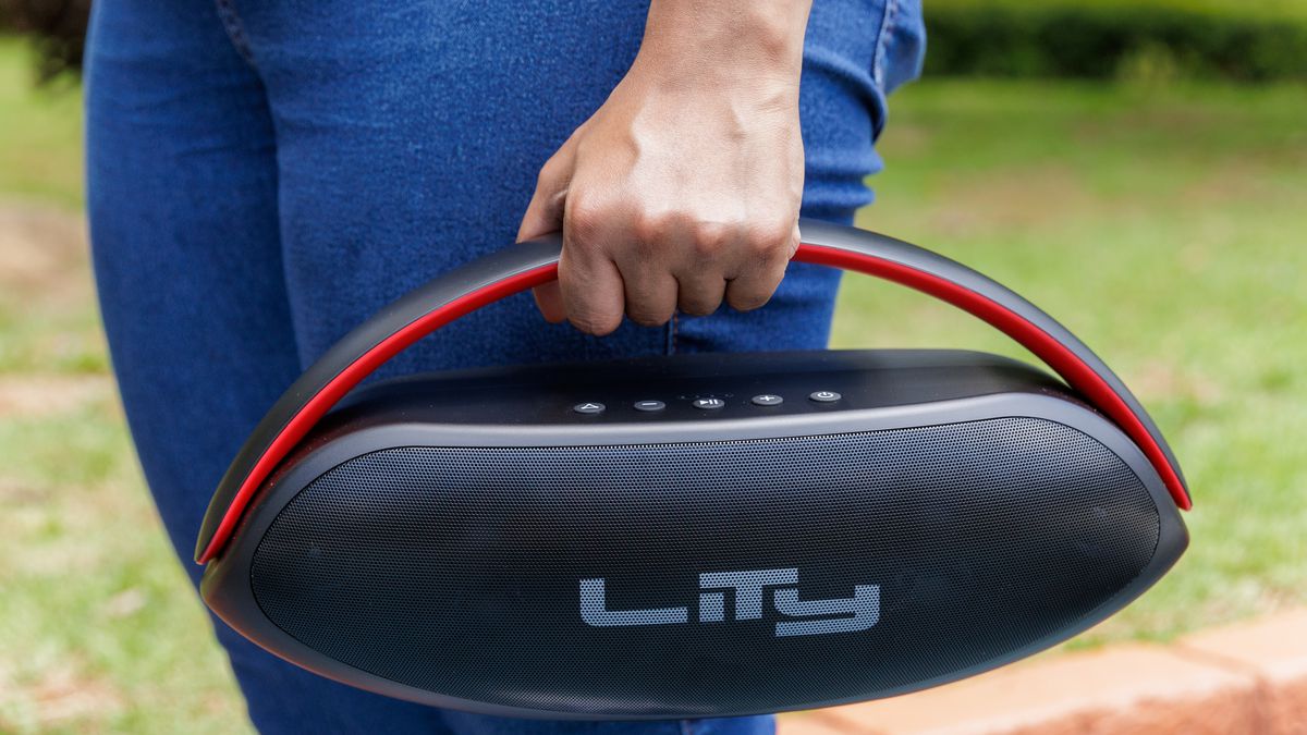 Review Lity OWI B12 | Caixa de som básica com modo power bank - Canaltech