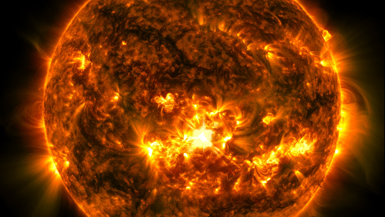 O Sol pode virar um telescópio gigante graças à sua própria gravidade ...