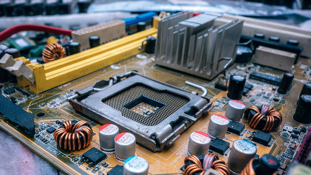 Aprenda a ver quais são as peças do seu computador sem precisar abri-lo ...