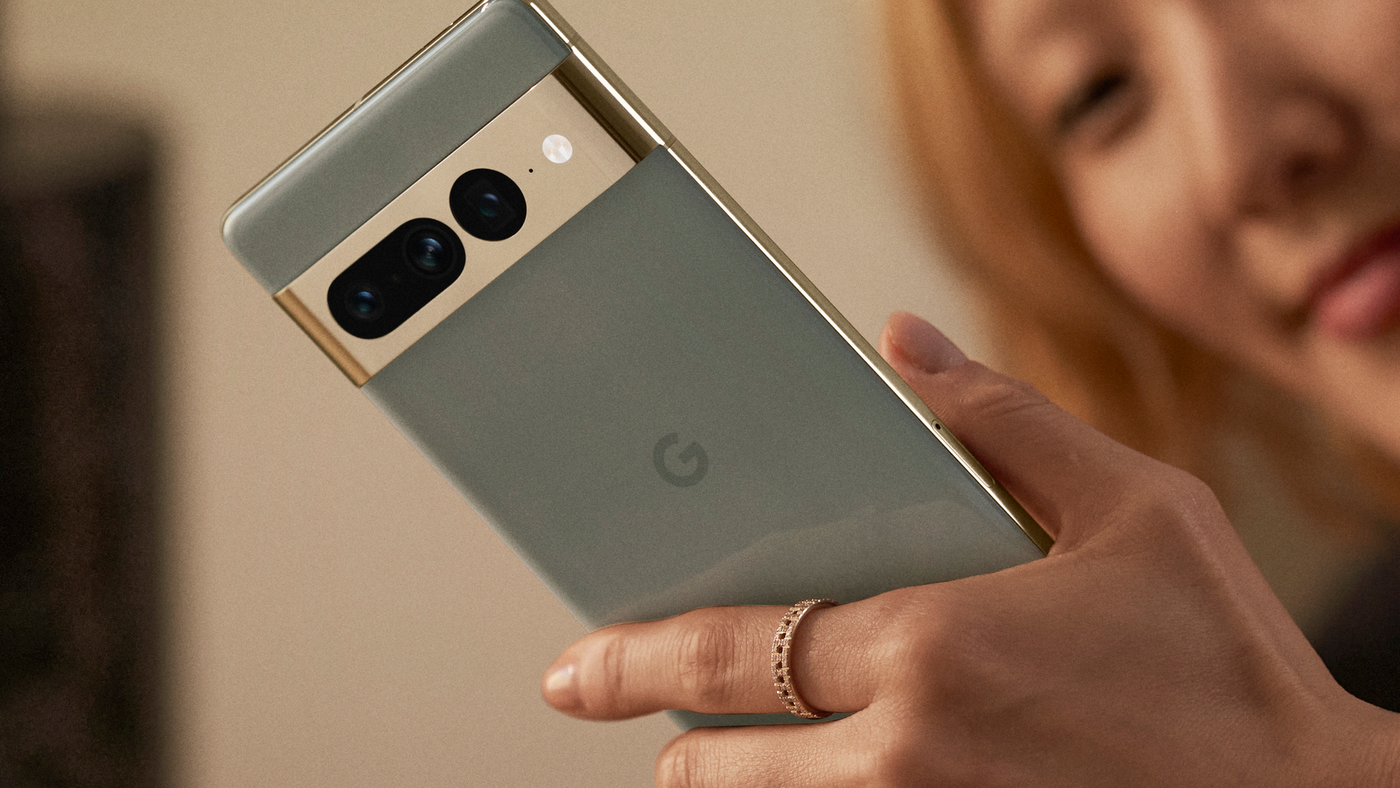 Google Pixel G10 vaza com tela semelhante à do Pixel 7 Pro - Canaltech