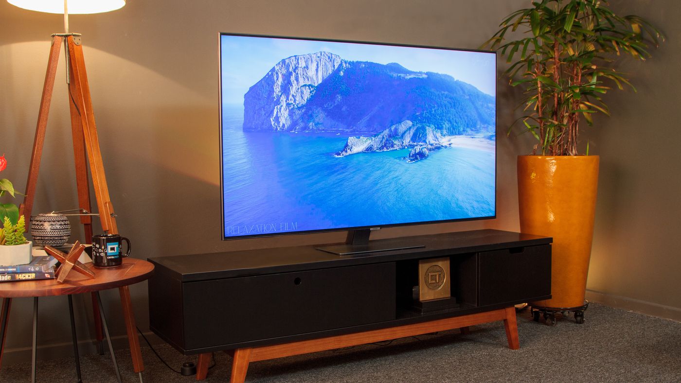 Review Samsung Q80T | Uma excelente TV para filmes, jogos e mais - Canaltech