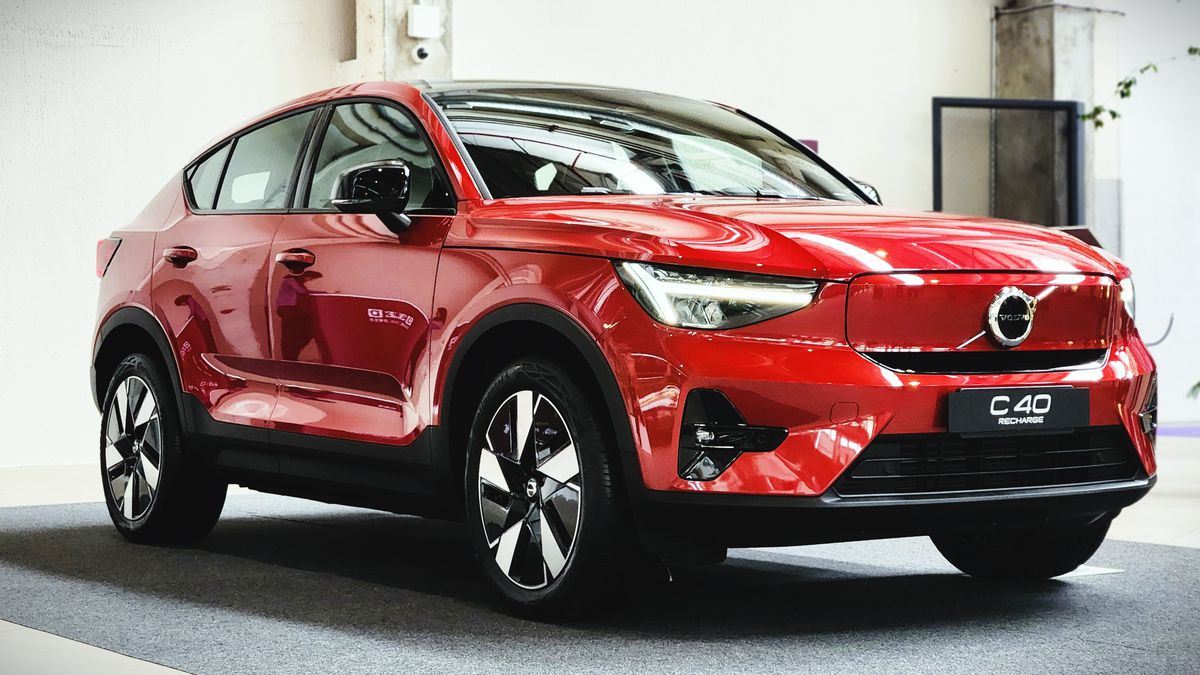 Volvo C40 Plus | Versão de entrada chega ao Brasil com mais potência e ...