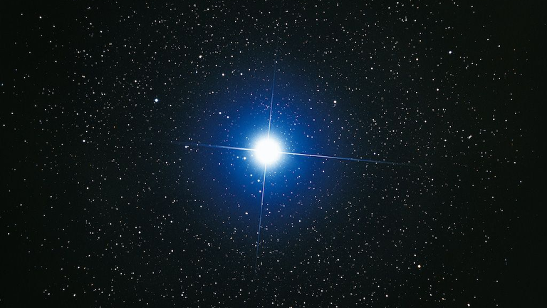 Qual é a estrela mais brilhante do céu noturno? - Canaltech