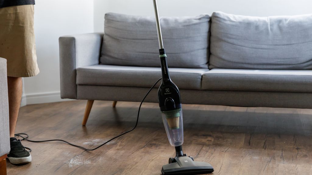 Review Electrolux PowerSpeed STK12 | Aspirador barato e com filtro HEPA ...