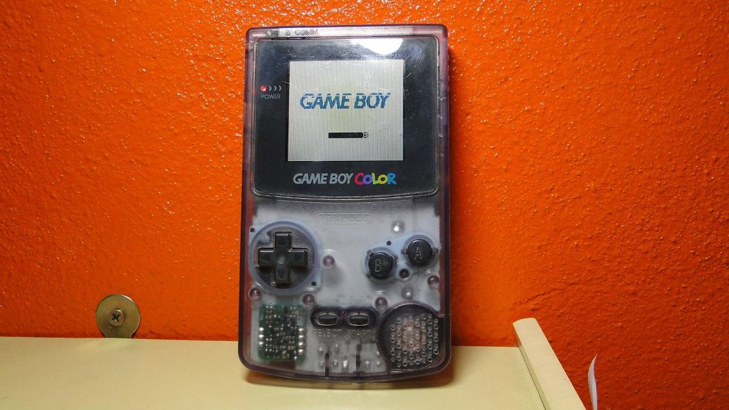 Game Boy Color completa 20 anos de seu lançamento neste domingo (21 ...