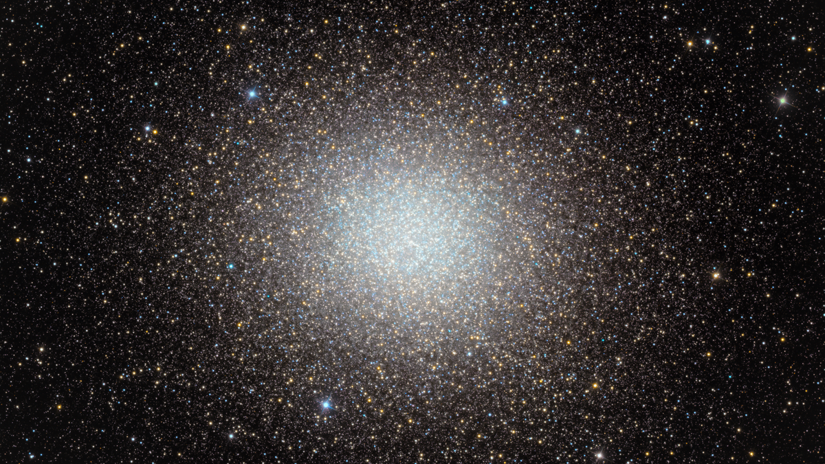 Destaque da NASA: aglomerado estelar Omega Centauri é a foto ...