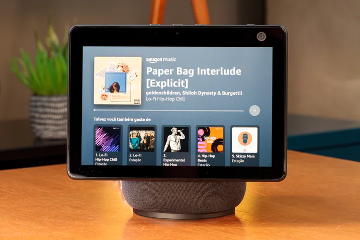 Amazon Echo Show 10 (3rd Gen) Review: Alexa Has Her Eye On You TechHive ...