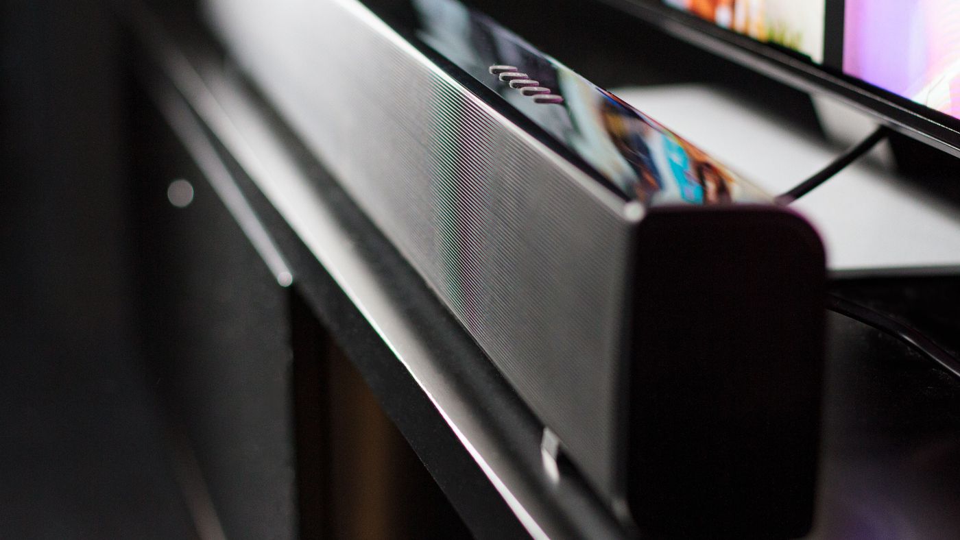 Review JBL Cinema SB110 | Uma soundbar com subwoofer embutido - Canaltech