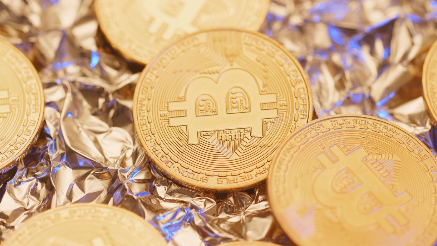 "Rei do Bitcoin" é condenado a oito anos de prisão por crimes de ...