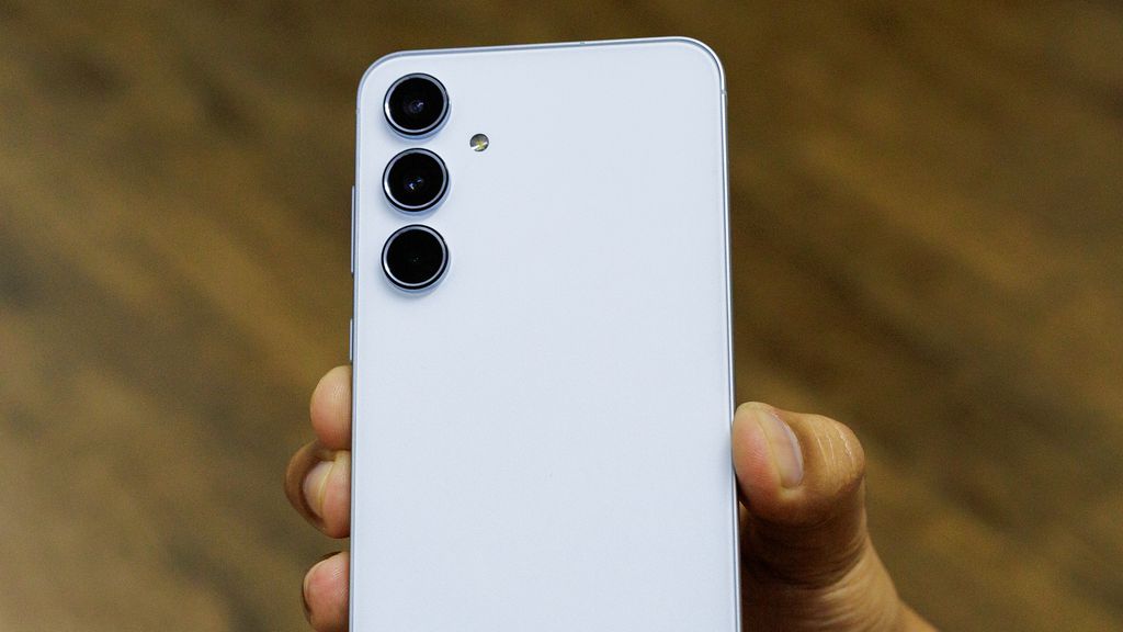 Galaxy M55 ganha mais fotos e prováveis especificações com Snapdragon 7 ...