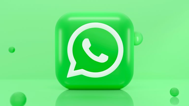 Como enviar um contato pelo WhatsApp | Compartilhar contato - Canaltech