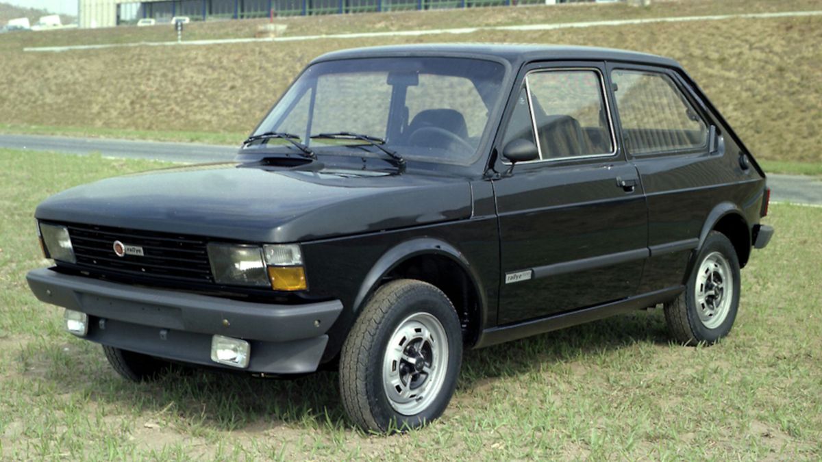 Fiat 147: o que fez do carro sucesso de vendas nos anos 80, além do ...