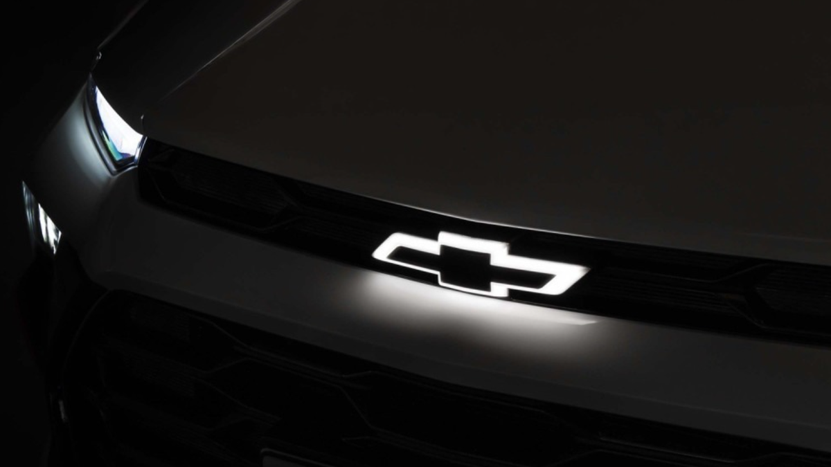 Chevrolet confirma quando chega o Sonic 2026 e mostra novo emblema ...