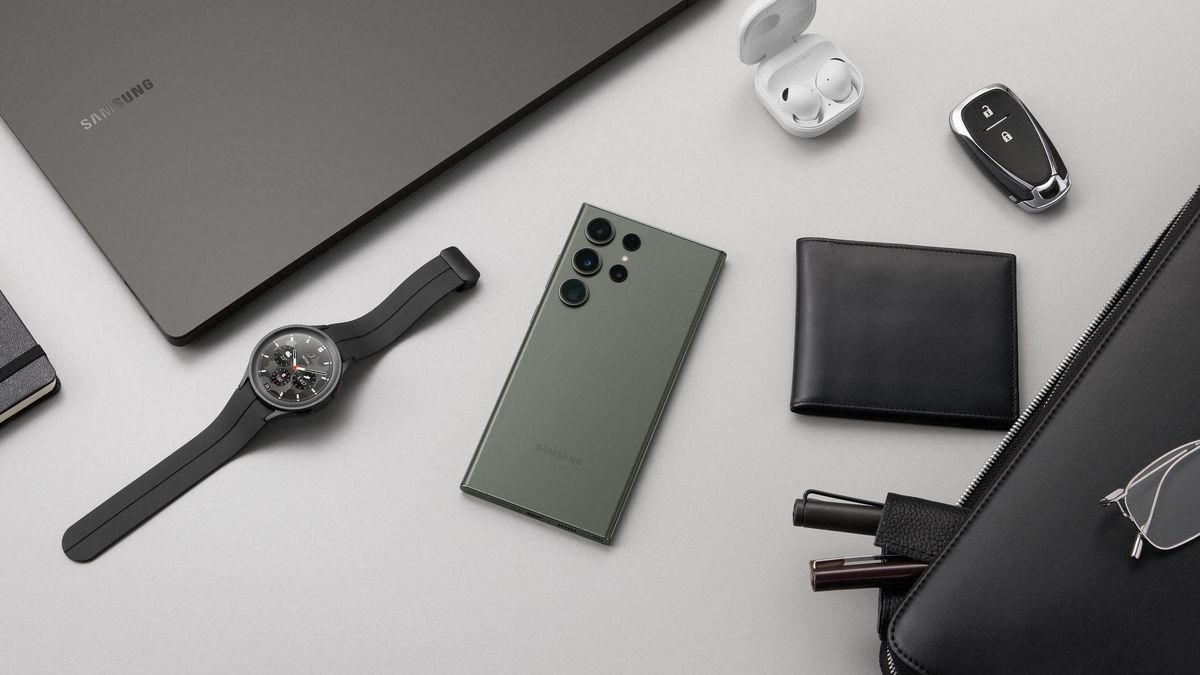 SEM JUROS | Galaxy S23 Ultra atinge preço imperdível com cupom - Canaltech