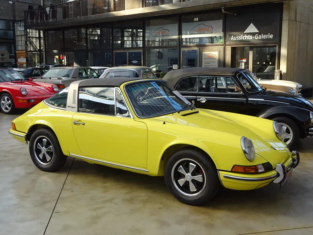 Conheça o Porsche 911 S 1973, carro que aparece em Top Gun: Maverick ...