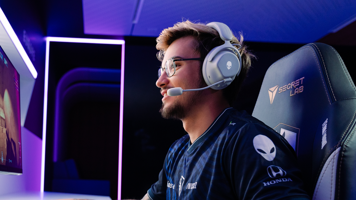 Alienware Pro Headset estreia com recursos avançados para gamers ...