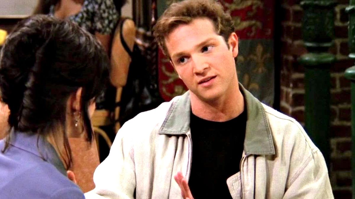 Stan Kirsch, astro das séries Highlander e Friends, morre aos 51 anos ...