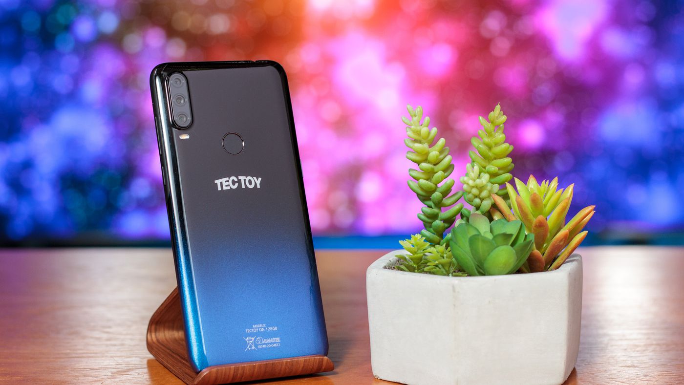 TecToy investe em modernização e promete lançar mais celulares ainda em ...