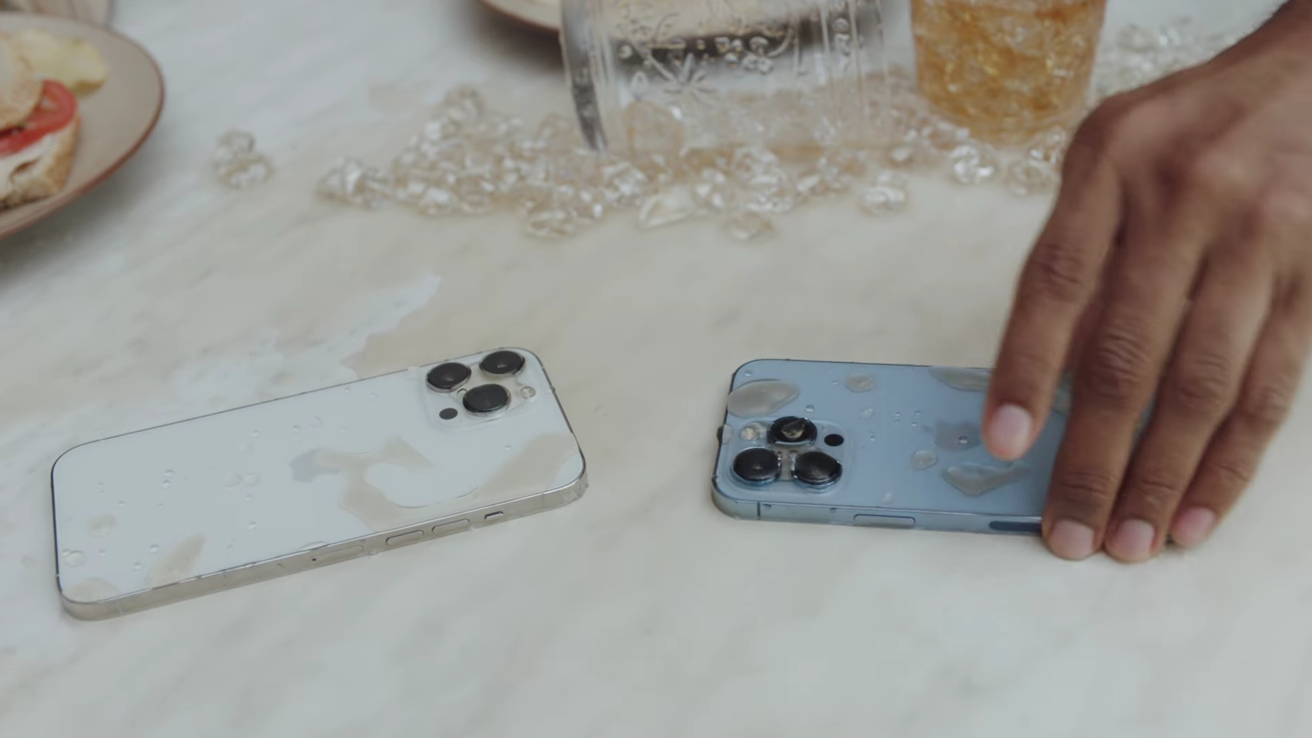 Apple não recomenda usar arroz para secar iPhone molhado - Canaltech