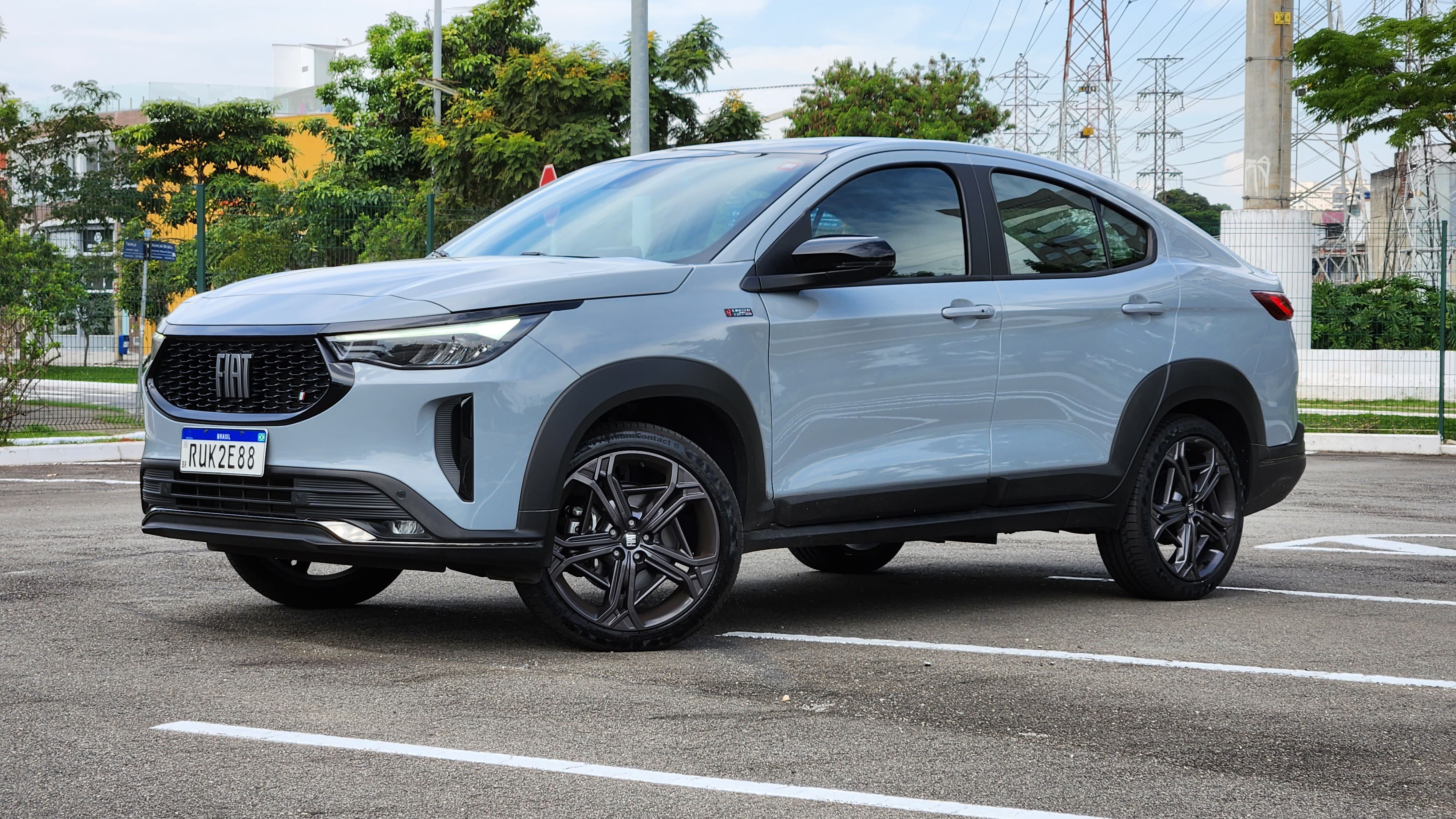 Review Fiat Fastback Limited | O mais "exagerado" da linha do SUV coupé ...